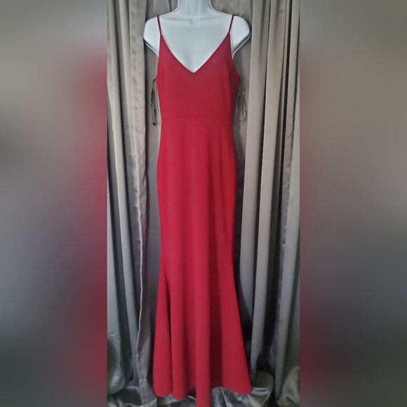 Lulus | Dresses | Lulus Red Long Formal Dress Gown Size Medium Skinny ...